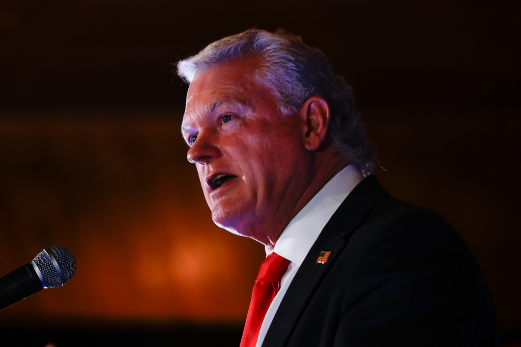Georgia Republicans dig in for runoffs for Senate and governor as ...