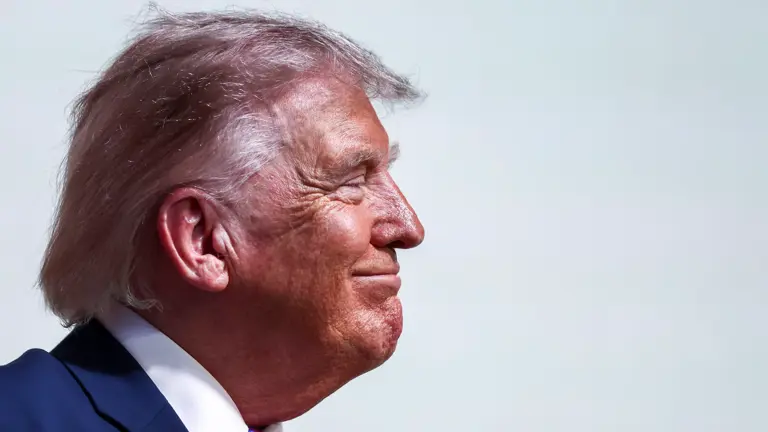 Modstandere smidt ud: 'En kæmpe sejr for Trump'