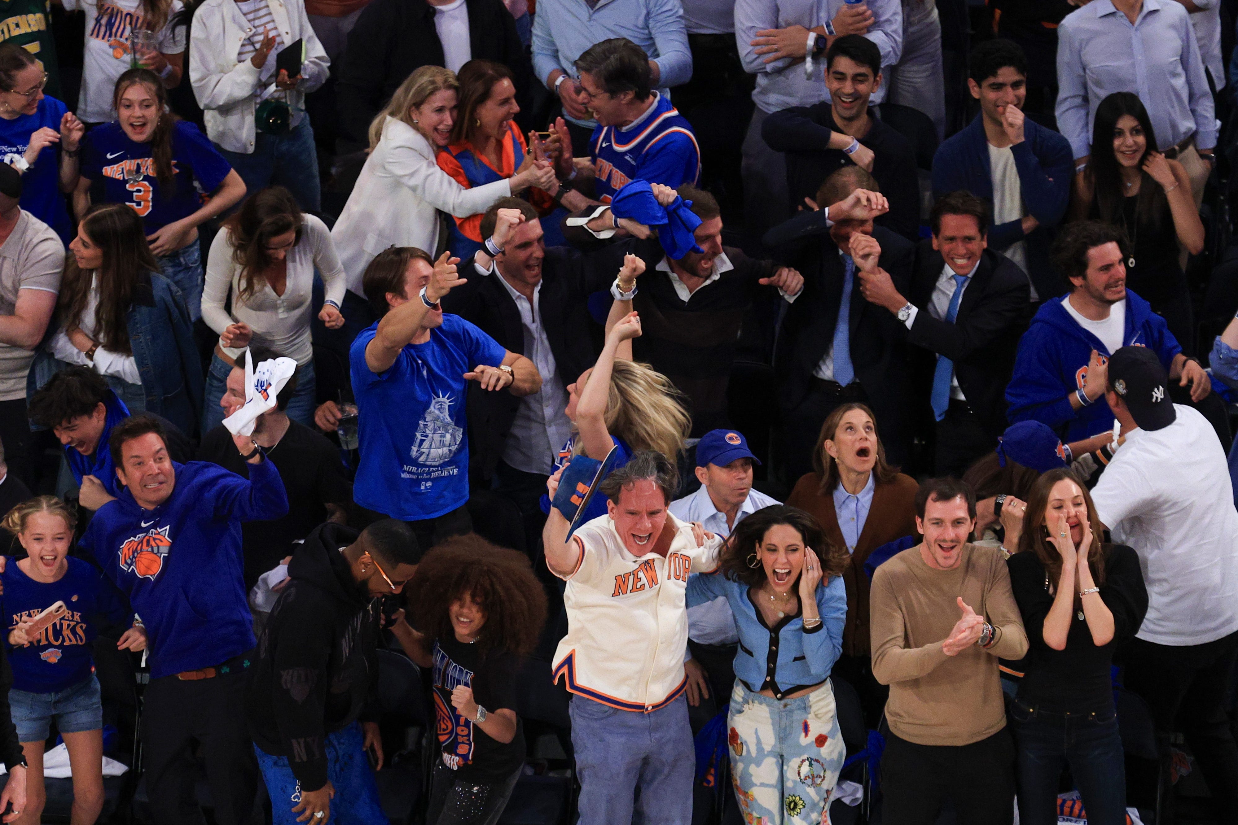 Watch Knicks fans party outside MSG after historic Game 1 win over Cavs