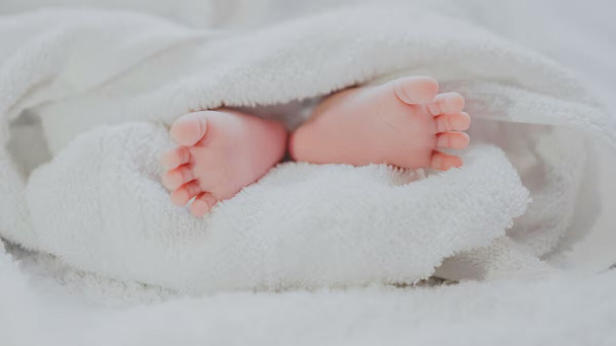 Estos son los nombres que la ley prohíbe poner a los niños en España