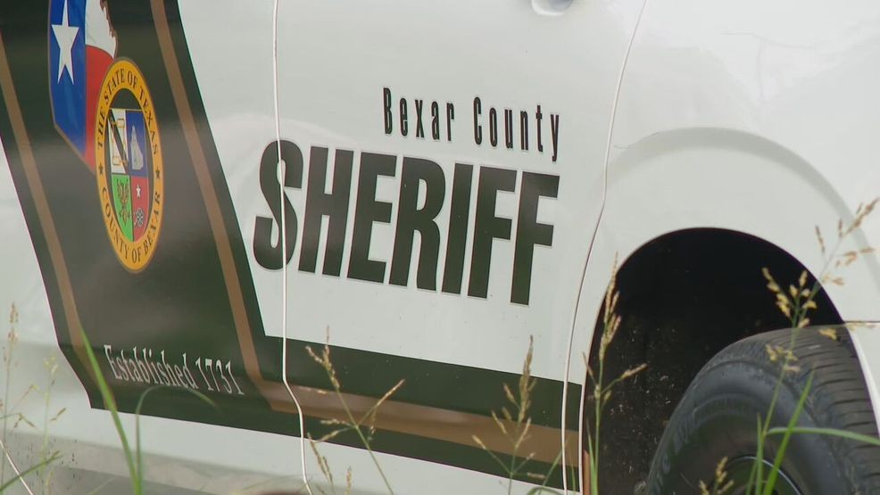 Two suspects in custody after deputies seize drugs, weapon, stolen ...