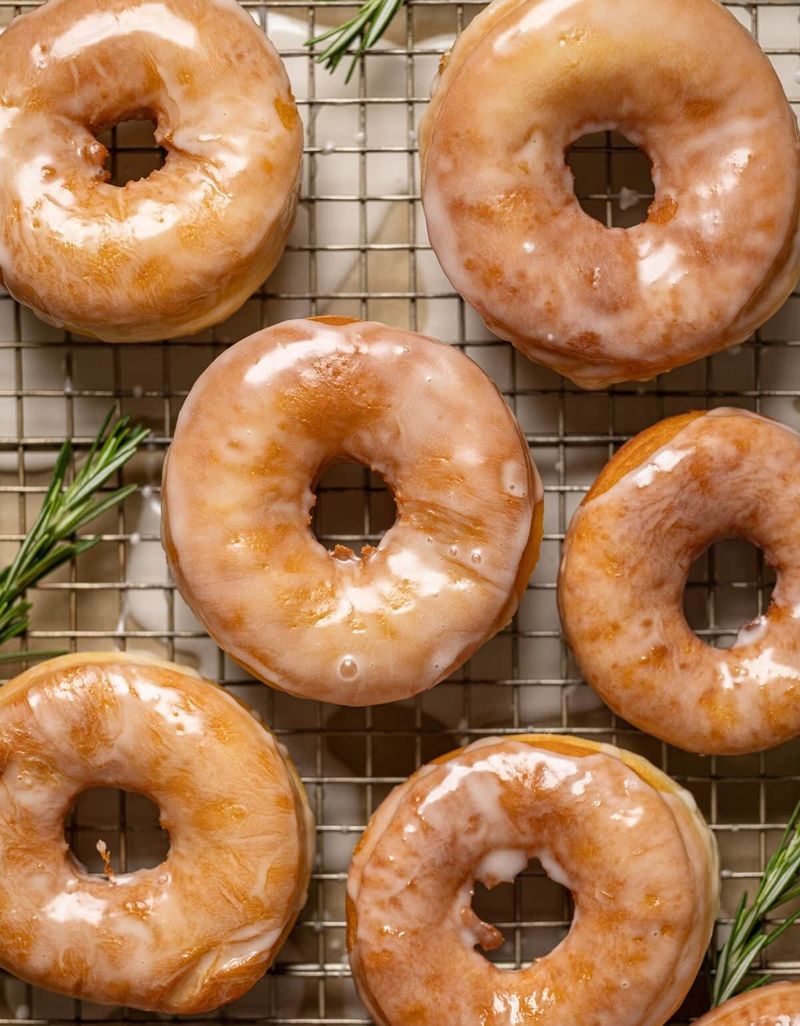 16 sweet treats that belong in a paper bag from a proper bakery