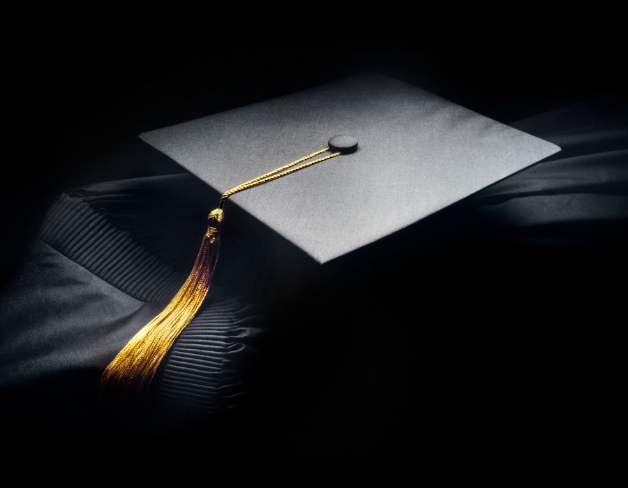 Border Report live: High school seniors stuck in ICE detention as ...