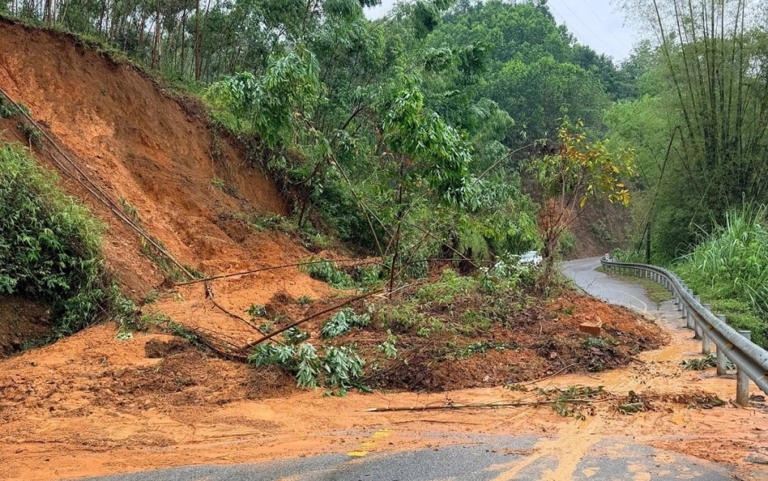 Heavy rains, whirlwinds cause $387,000 damage in Vietnam provinces