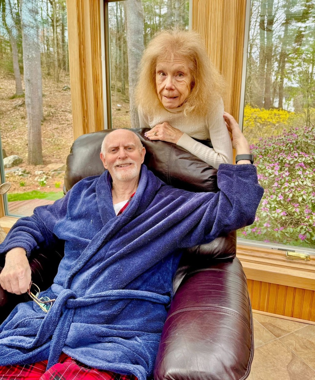Long Island woman, 55, donates kidney to ex-teacher she could not stand ...