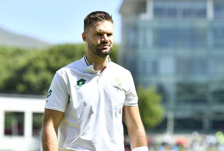 Don't touch me on my wicket — Newlands New Year’s Test tickets snap-up ...
