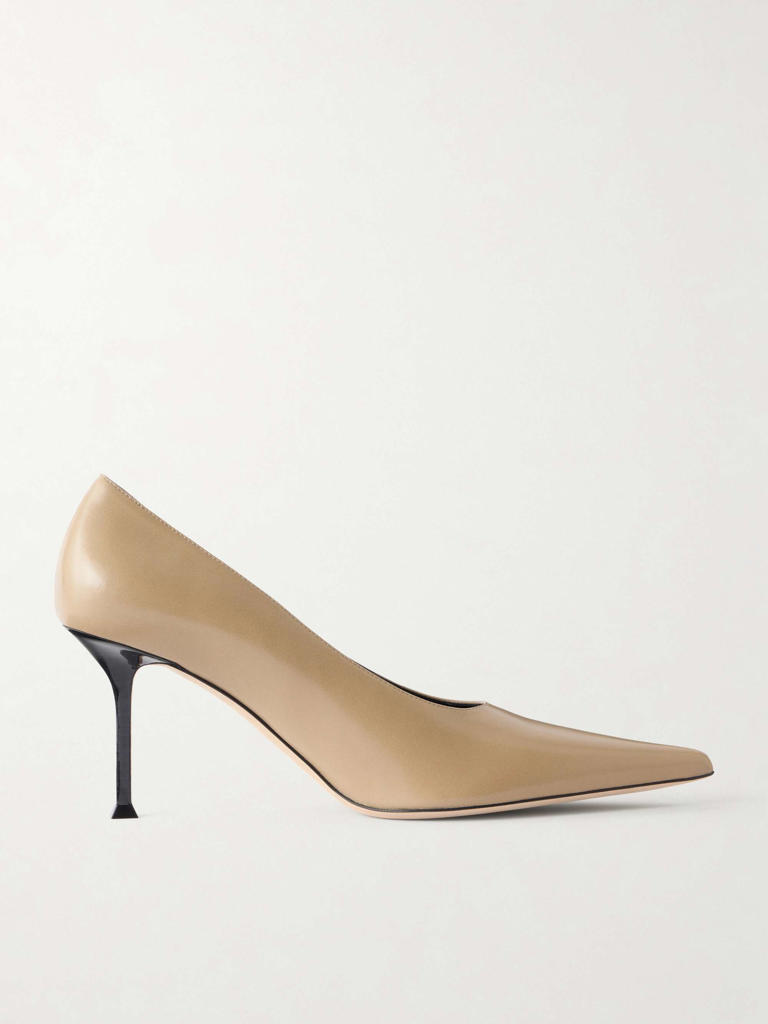 Cuffed jeans are so back—this is the anti-trend shoe that makes them ...