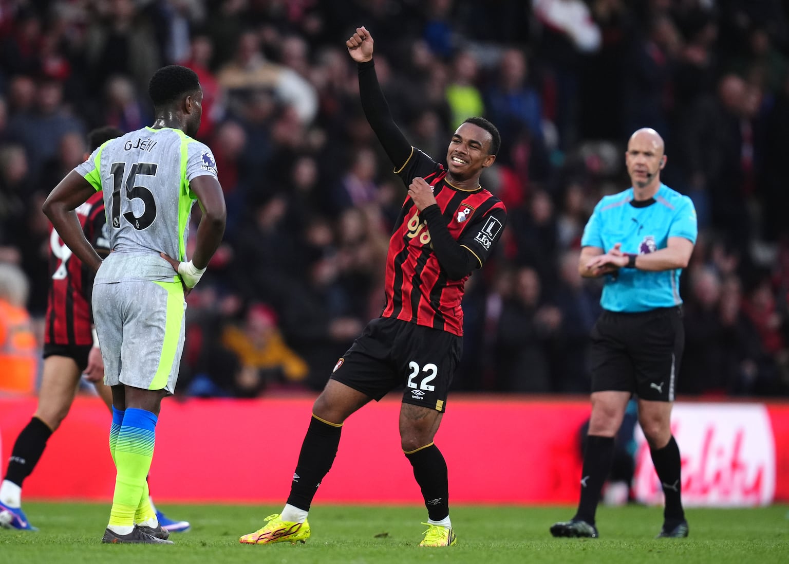 Man City’s pursuit of another Premier League title ends in draw at ...