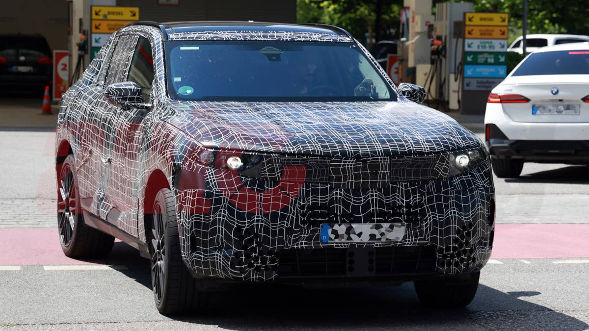 BMW’s next X5 hits the Nürburgring in both gas and electric form