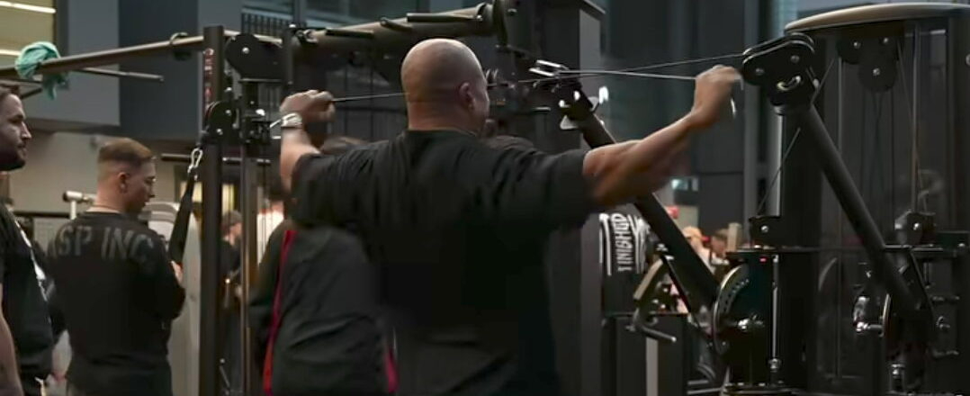Phil Heath reveals his 3D delt training focus
