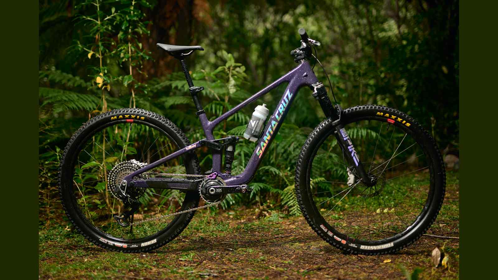 Santa Cruz Tallboy 2026: Flinkes Trailbike – abgespeckt, aufgebohrt ...