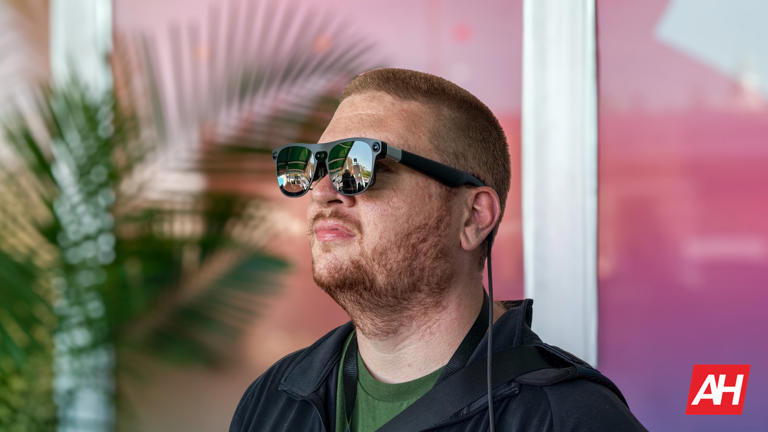 I tried XREAL Project Aura and this is the best Android XR form-factor ...