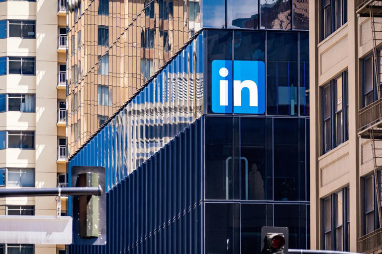 Panic in California as LinkedIn announces hundreds of layoffs