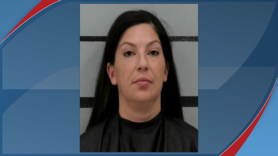 Lubbock police officer charged with falsifying child’s birth certificate