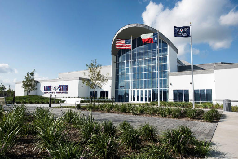 Lone Star Flight Museum clay shoot raises nearly $80,000 for education ...