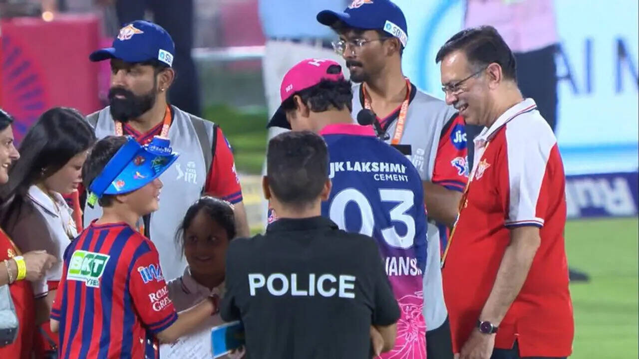 Goenka chats with Sooryavanshi after Jaipur blitz; Gavaskar teases: 'I ...