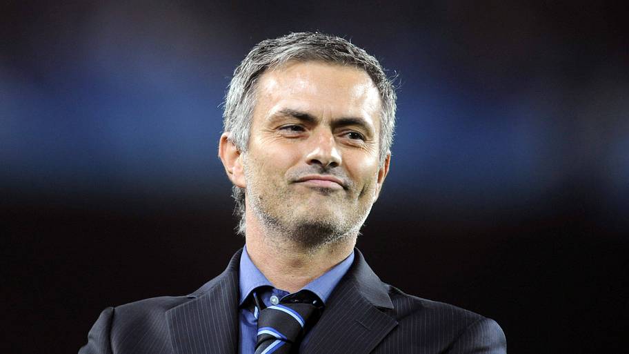 Park the bus in soccer: Meaning, origin & why teams use this defensive ...