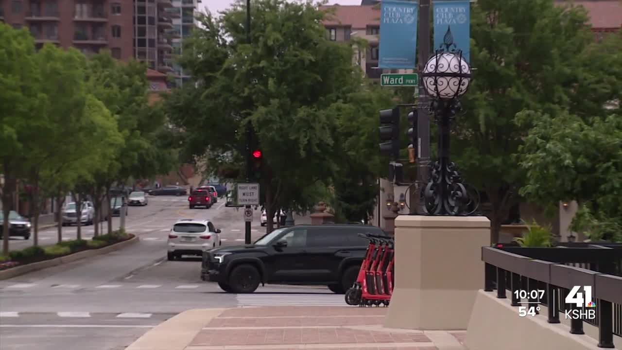Kansas City, Missouri, moves forward with Country Club Plaza ...