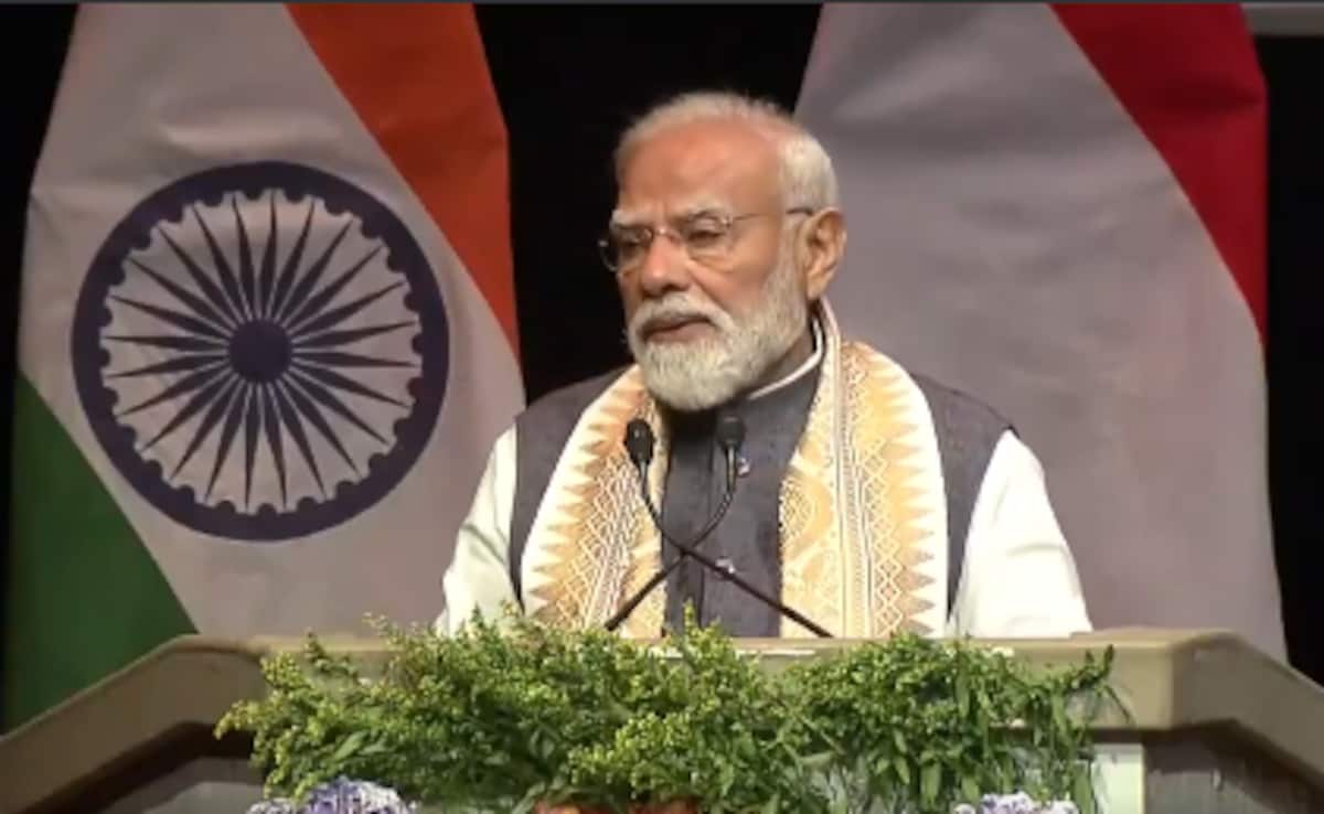 Racist, derogatory: Norwegian paper slammed for PM Modi-snake charmer photo