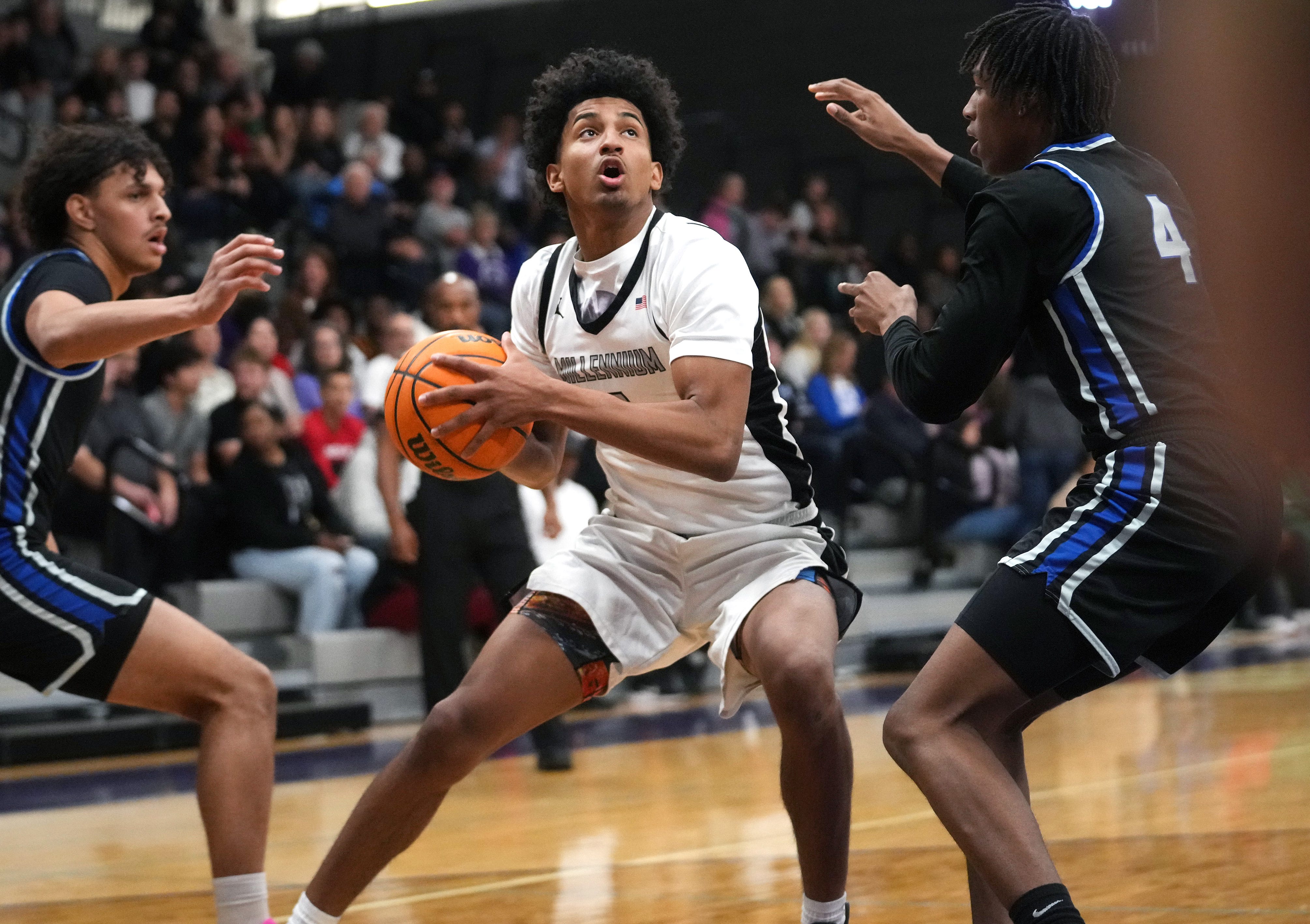 Adan Diggs shakes up basketball recruiting, reclassifies to 2027 class