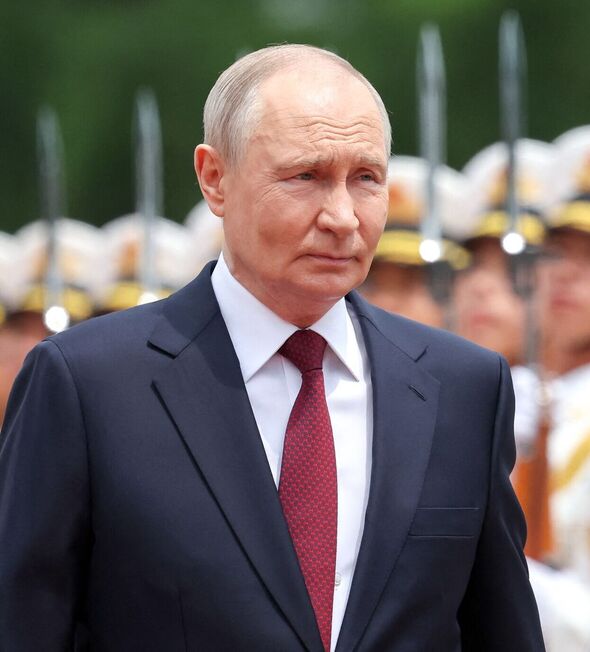 Putin's health mocked as he arrives in China for Xi summit - 'The orc ...
