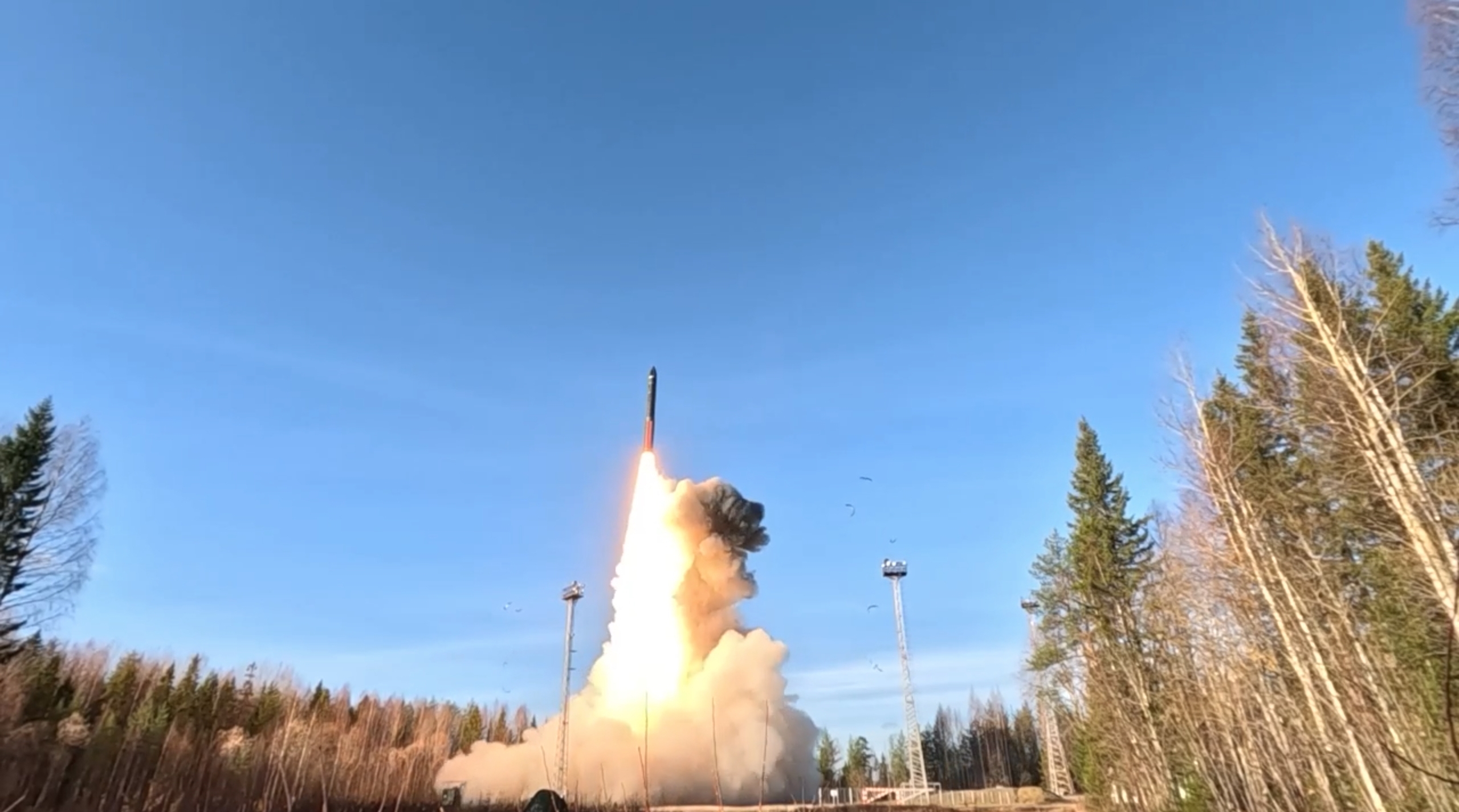 Russia launches unannounced nuclear exercise, including Belarusian ...
