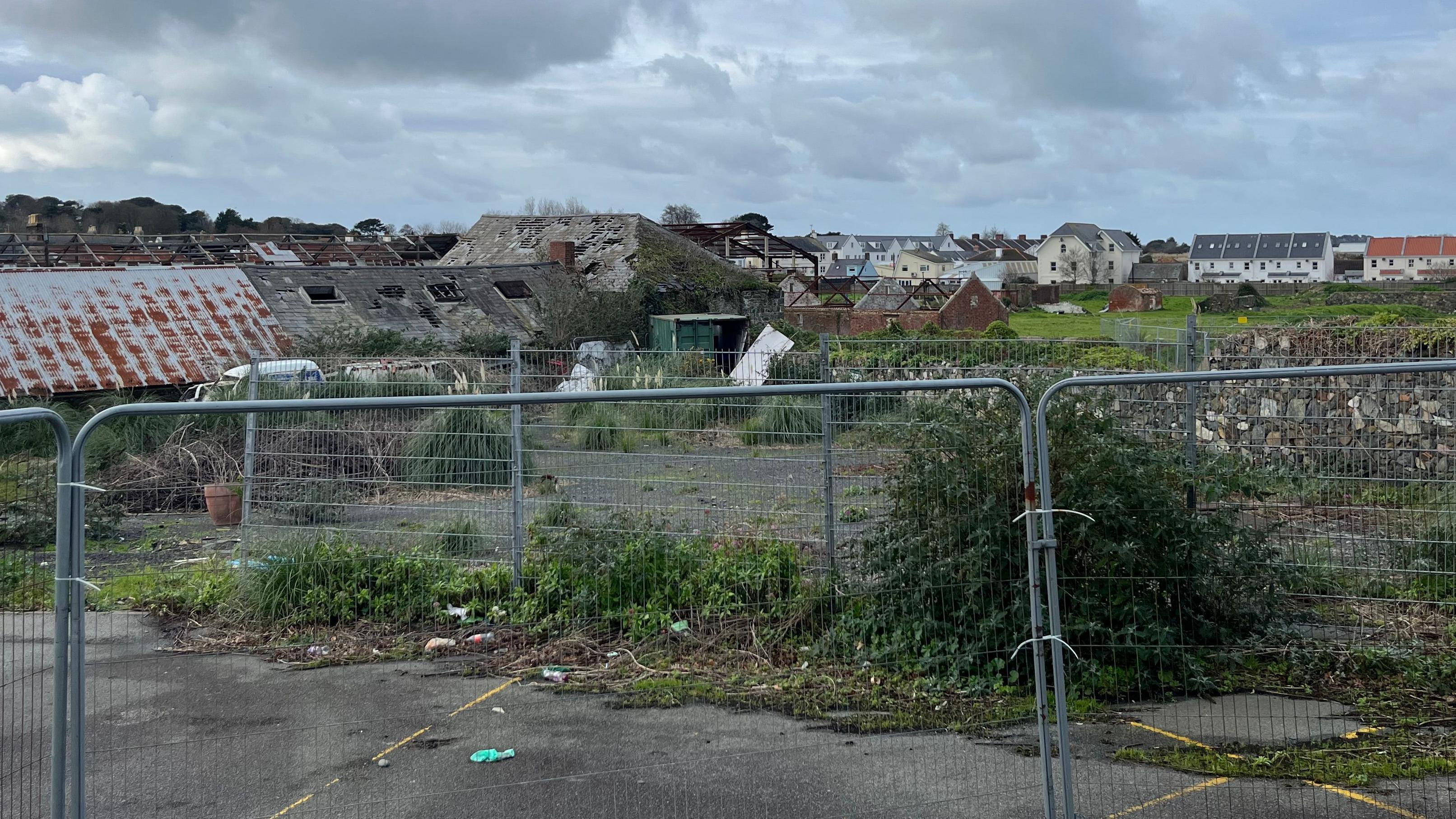 Bid to demolish empty buildings at Leale's Yard