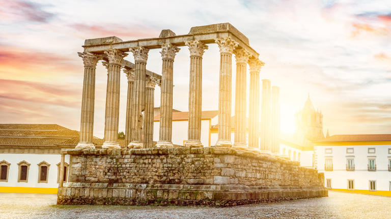 Rick Steves called this must-see Portugal gem a 'proud little town ...