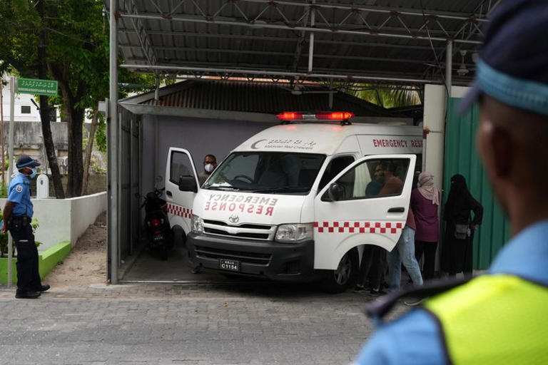 Last two bodies of Italian divers killed in scuba diving accident ...