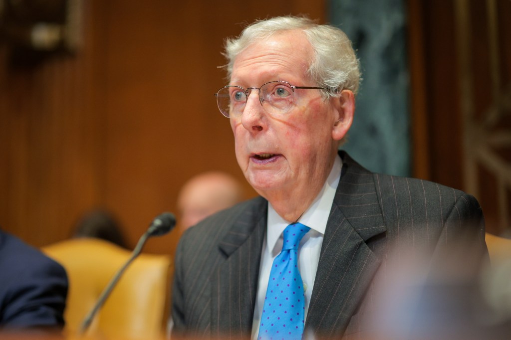 Trump can't escape Mitch McConnell in Kentucky