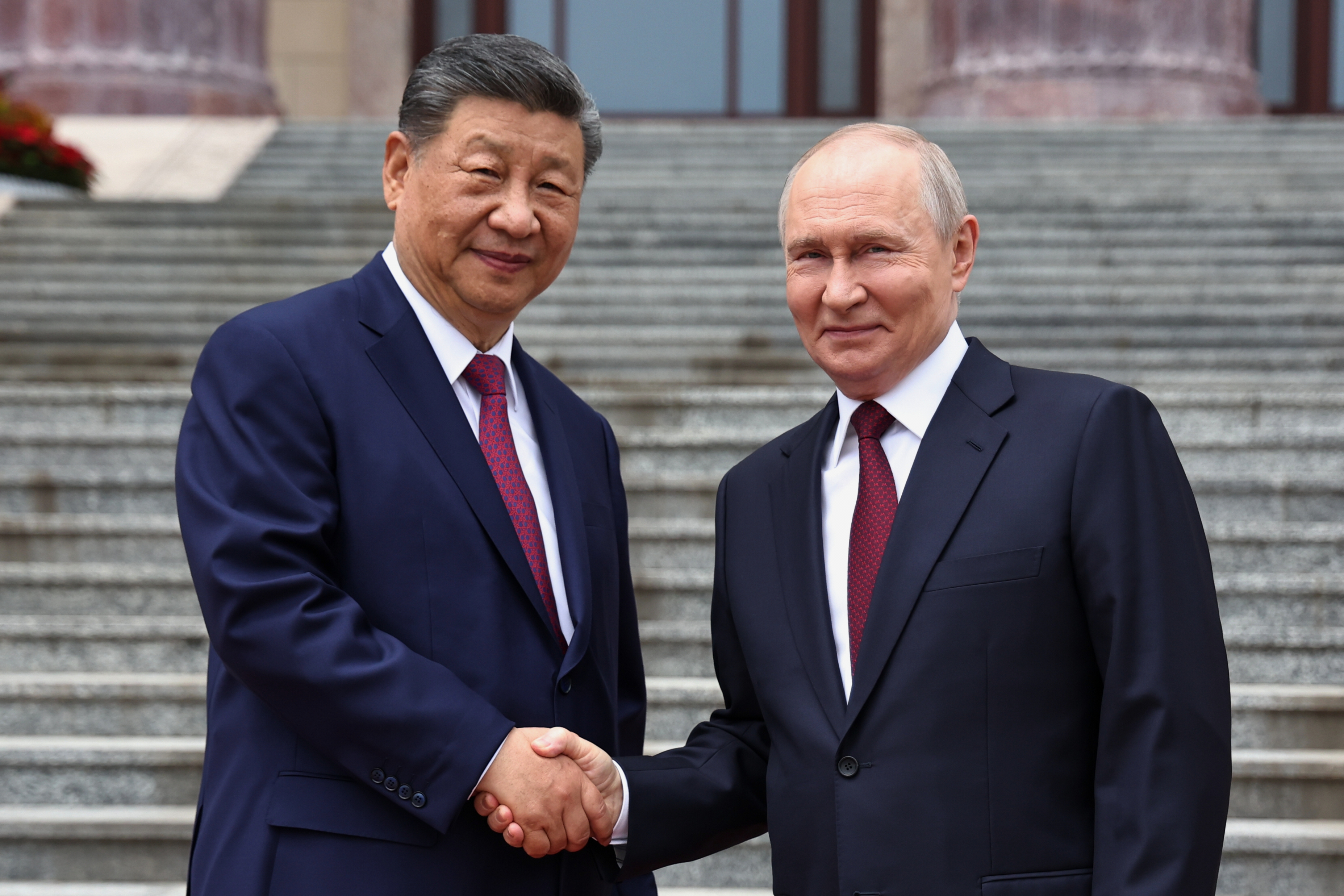 Xi y Putin destacan su amistad, cooperación en energía y otros temas ...