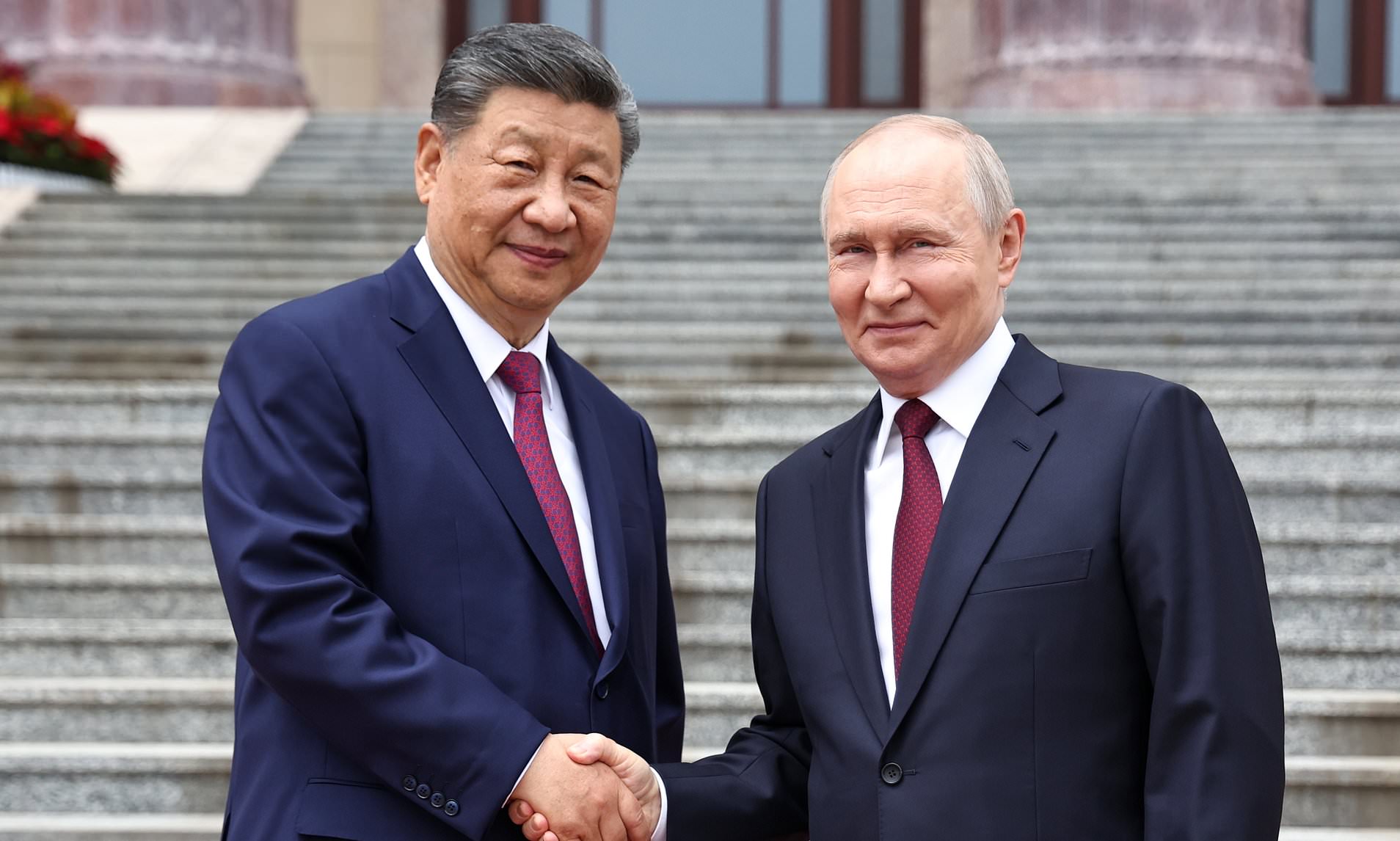 Xi takes a veiled swipe at Trump as he declares China and Russia must ...