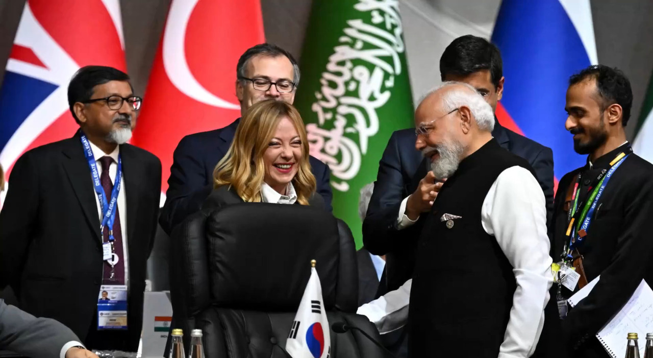 Meloni e Modi, il regalo speciale dall'India: «Ottime 'Melody'» video