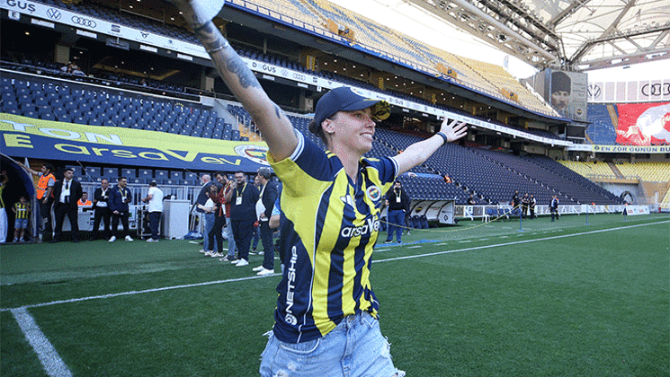 Andrea Staskova'dan Galatasaray'a gönderme: Fenerbahçe daha profesyonel
