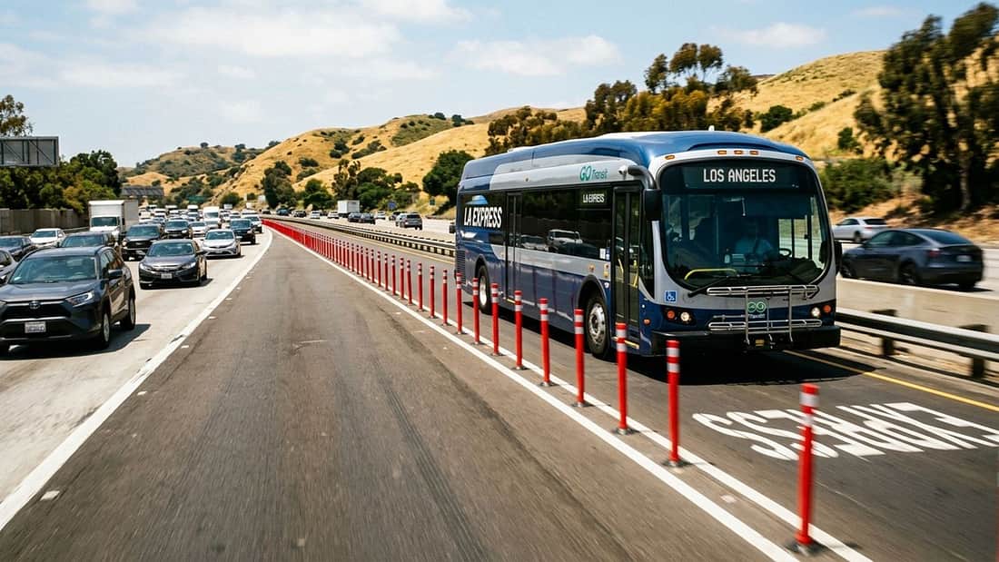 Kalifornien prüft 225-km/h-Busse: Kommt der Turbo-ÖPNV auf den Freeway?