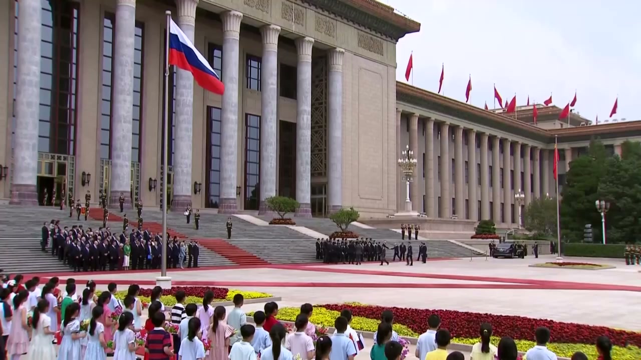 China's Xi holds welcome ceremony for Putin in Beijing