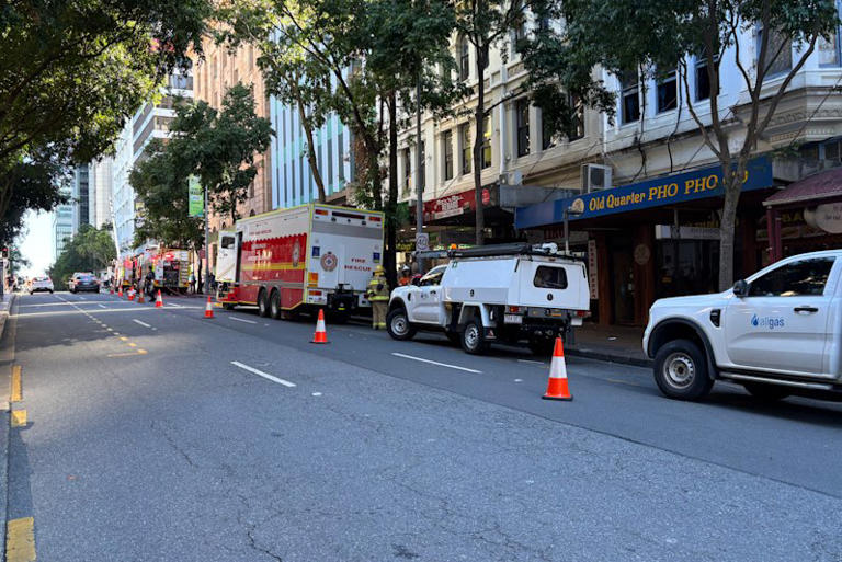 Brisbane CBD building evacuated over suspected gas leak