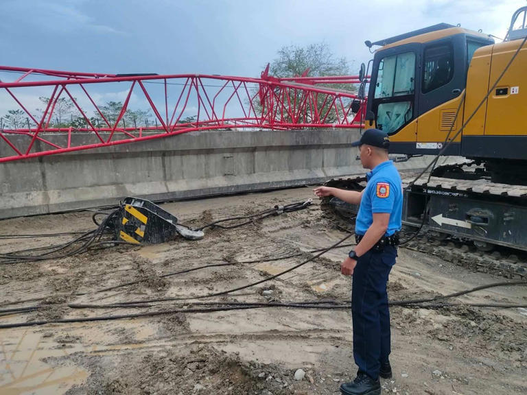Construction worker dies after crane collapses at Occidental Mindoro ...