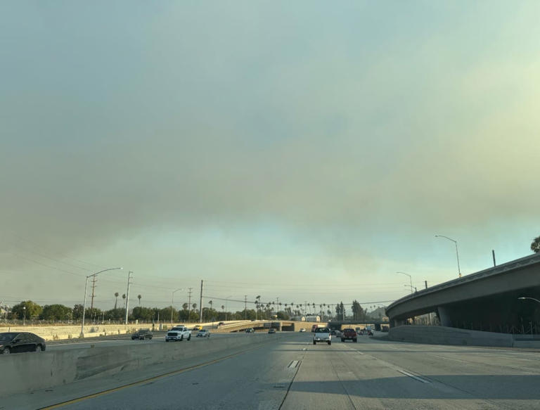 Hundreds of acres burning in Riverside County due to wildfires