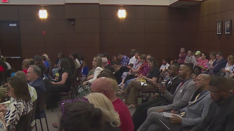 Forsyth County community, educators pack commissioners meeting to speak ...