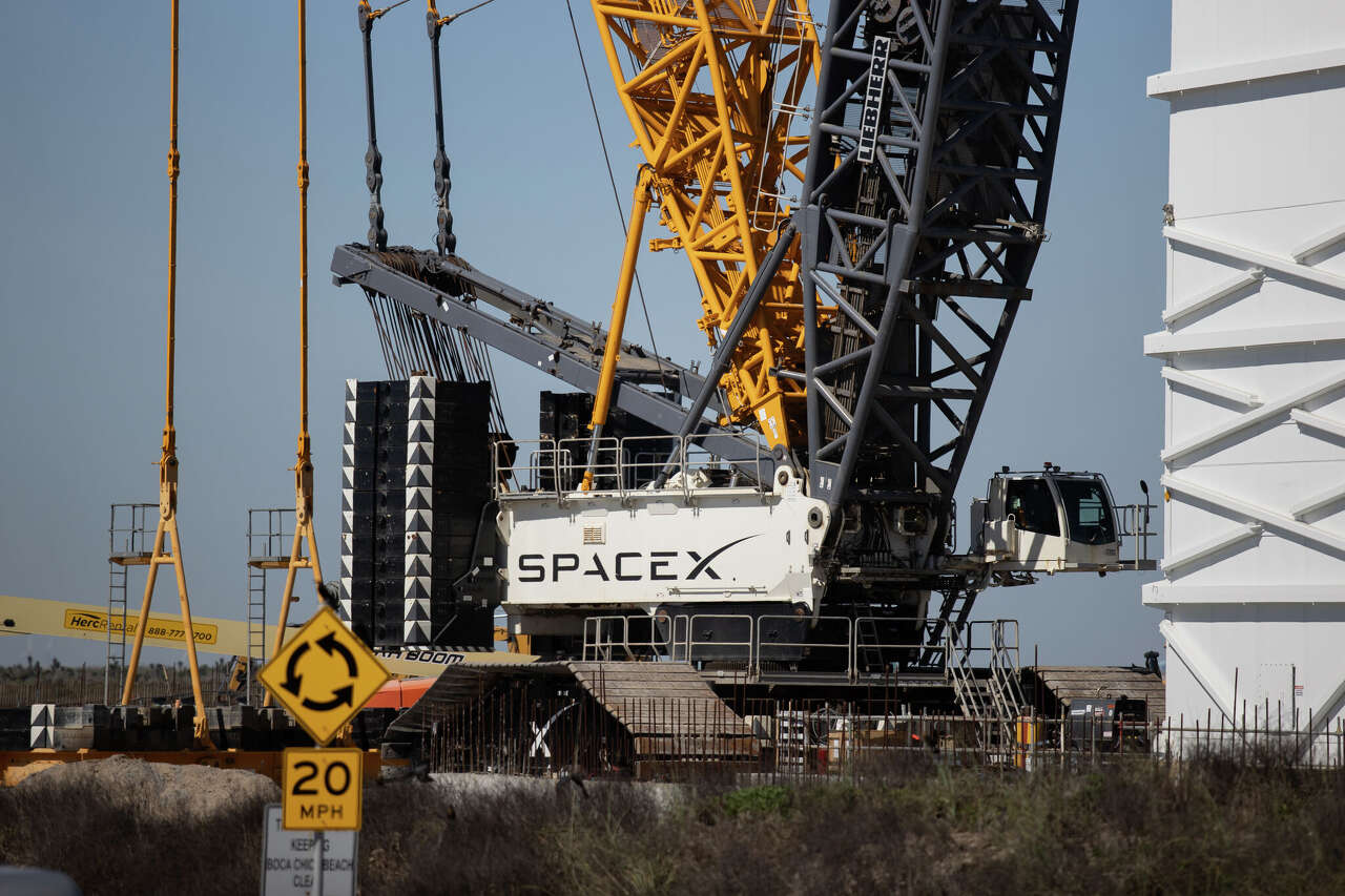 SpaceX worker dies after fall at Starbase before Starship launch