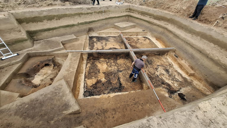 Pentagon pozwolił archeologom dotrzeć do początków Torunia. Co kryją ...