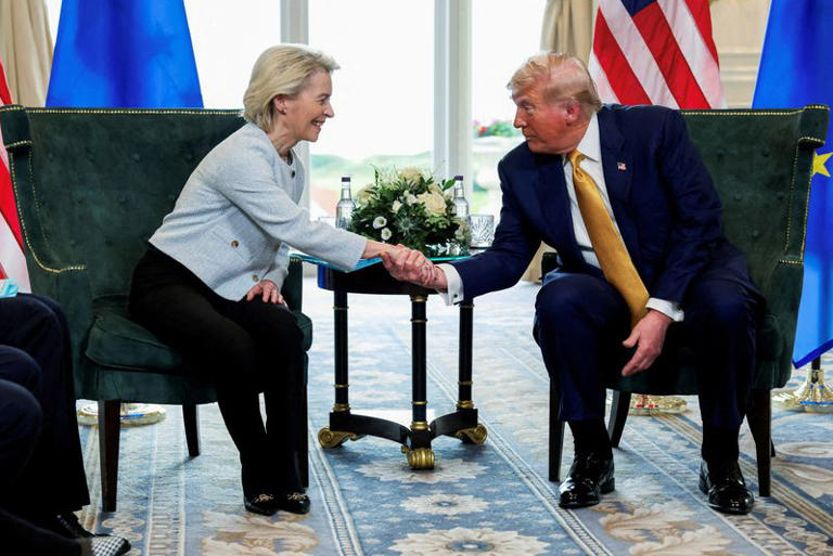 EU paves way to finalise US trade deal and avoid Trump tariff hike