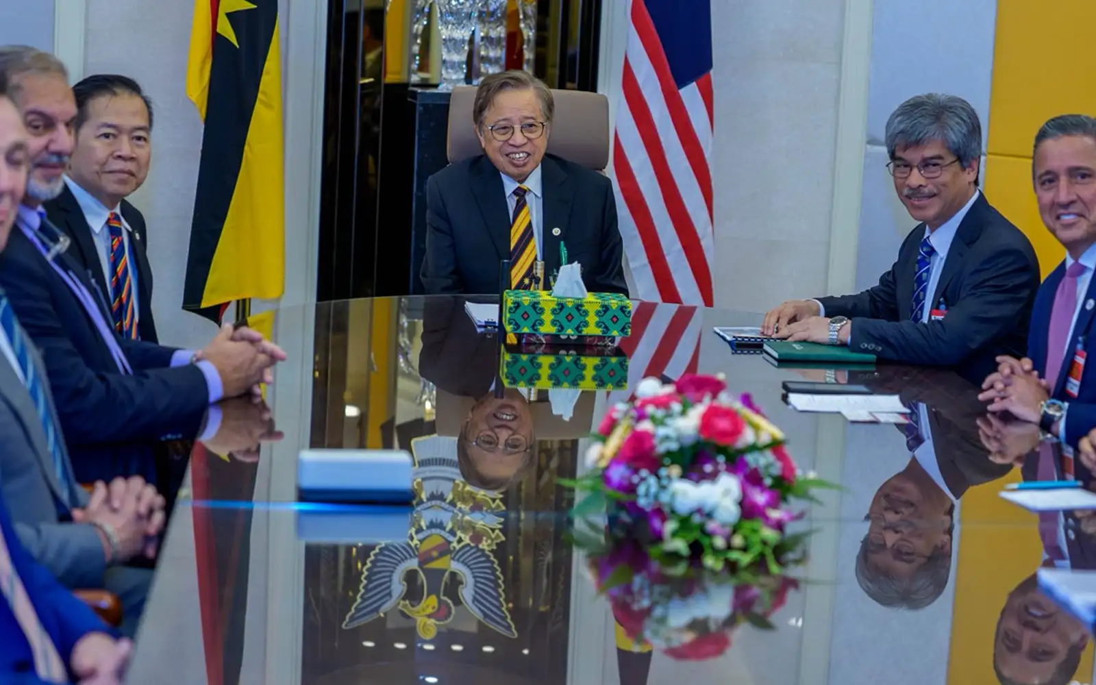 BlackBerry, UKM tie-up to explore real-time emergency notification ...