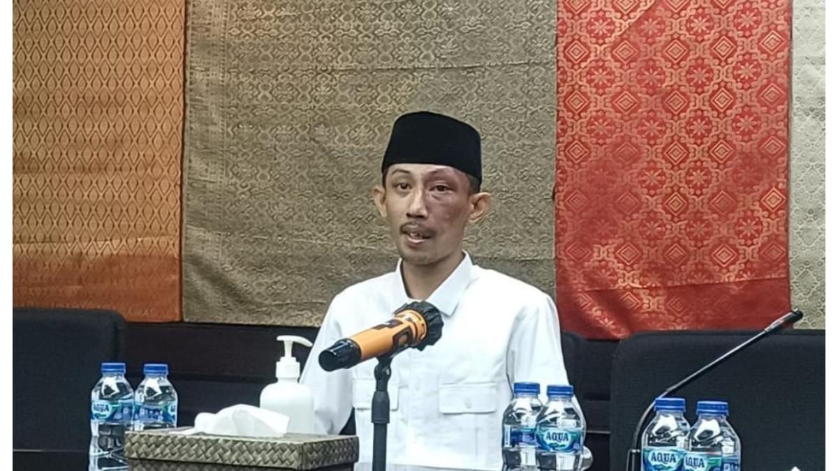 Nekat main HP saat RDP isu kesehatan, Achmad Syahri anggota DPRD Jember ...