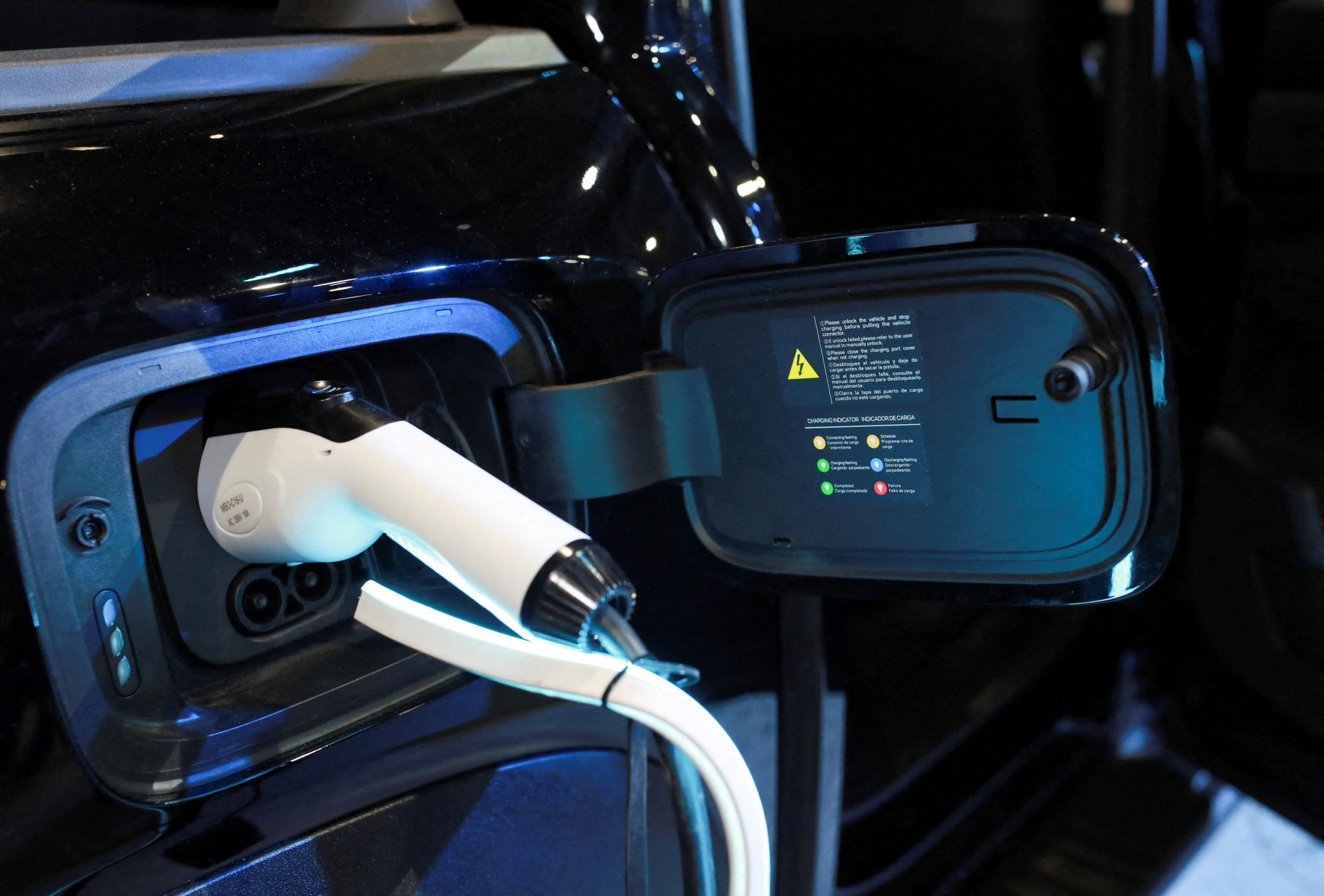 Über 70 Grad: BYD verteidigt „zu heißen Akku“ von E-Auto