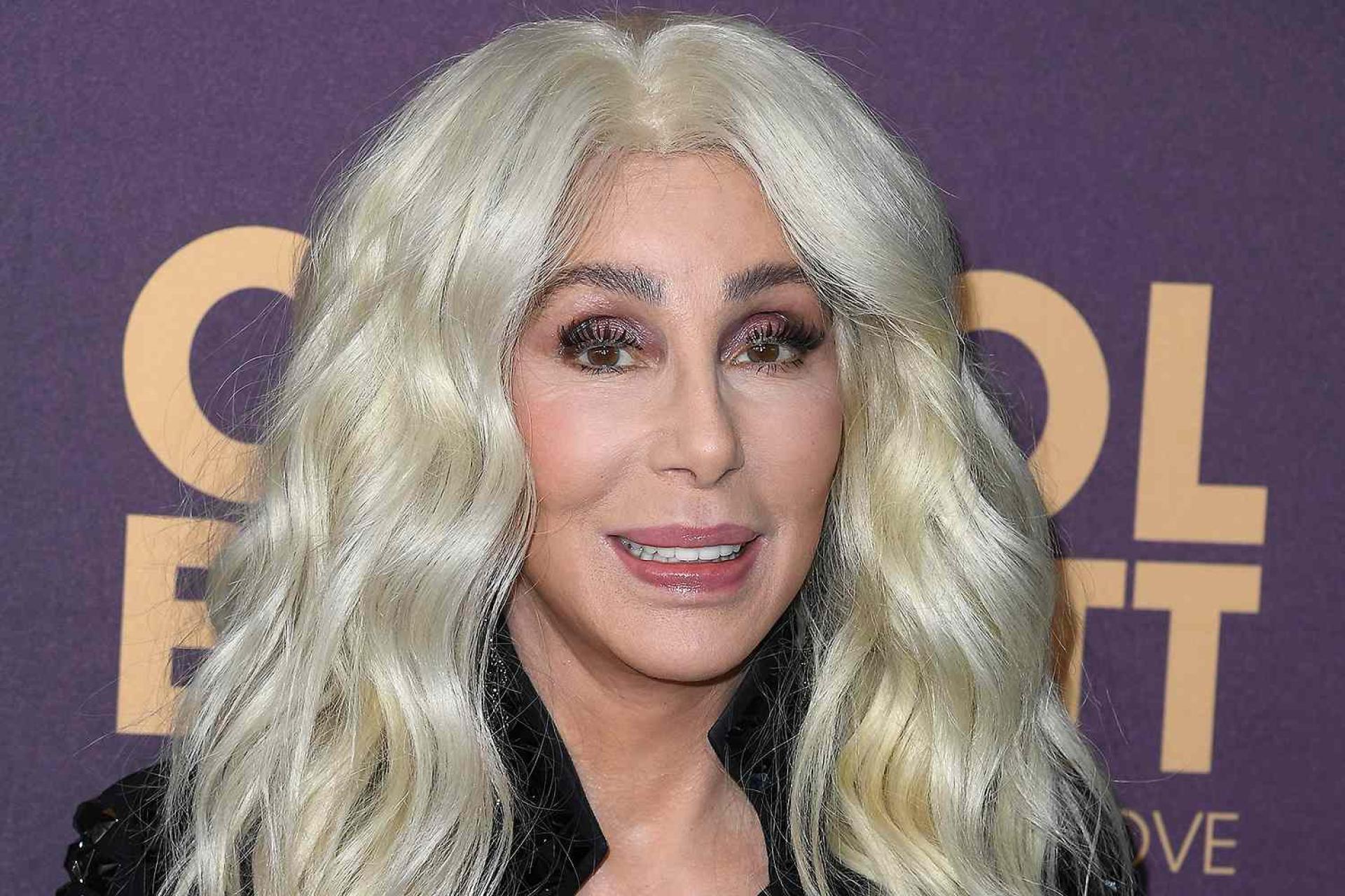 Cher opens up about tough advice from Mike Nichols at career start