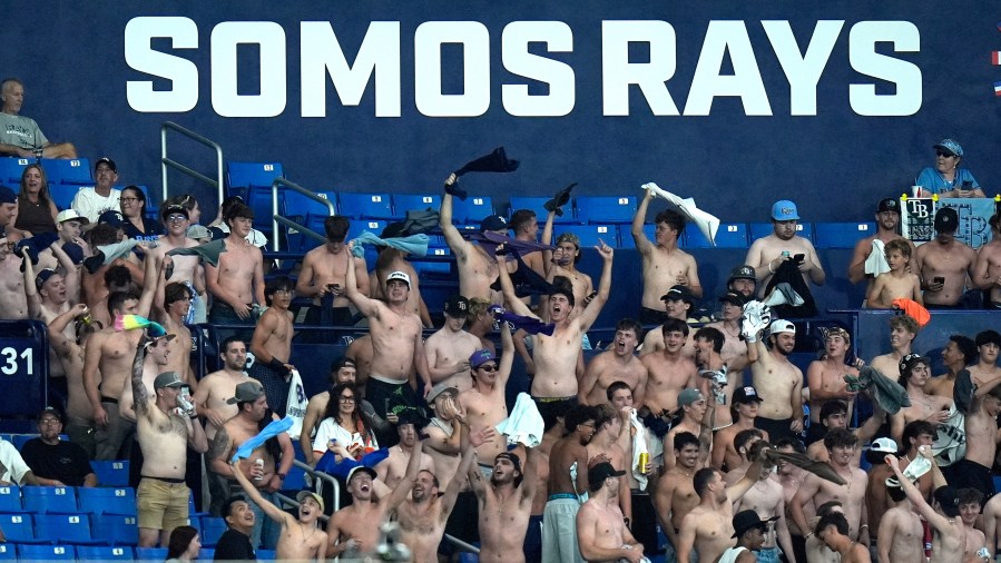 Shirtless fans the stars at MLB stadiums as “Tarps Off” trend sweeps ...