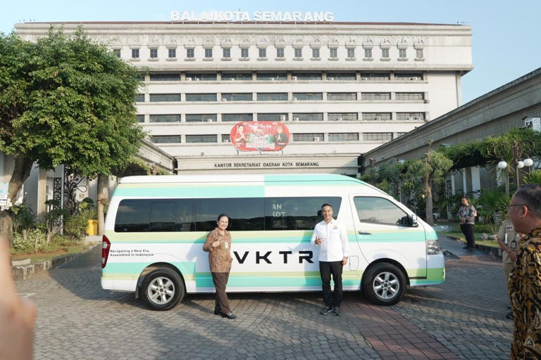 Era cumi-cumi darat mulai berakhir, 27 unit bus listrik Trans Semarang ...