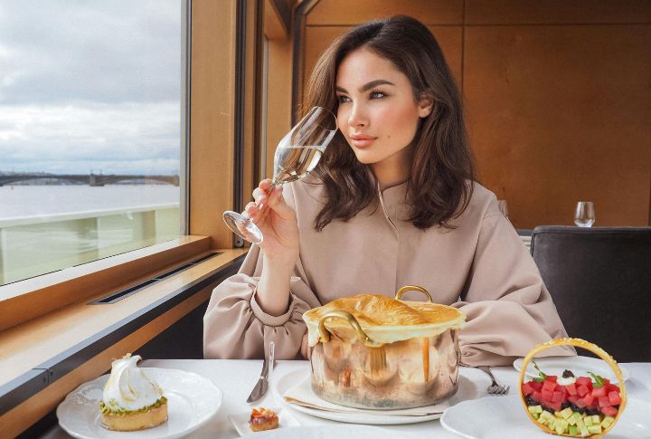 15 unforgettable dining experiences on luxury cruises